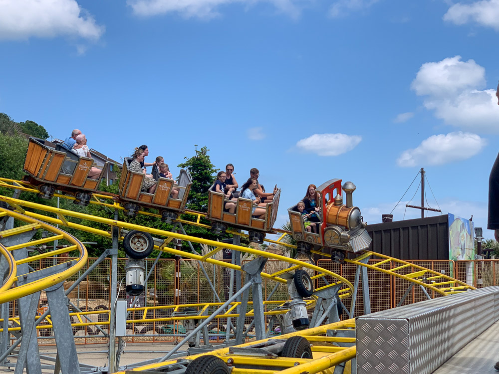 Captain Jacks Runaway Train at Pirates Cove Fun Park : Neil Tonge
